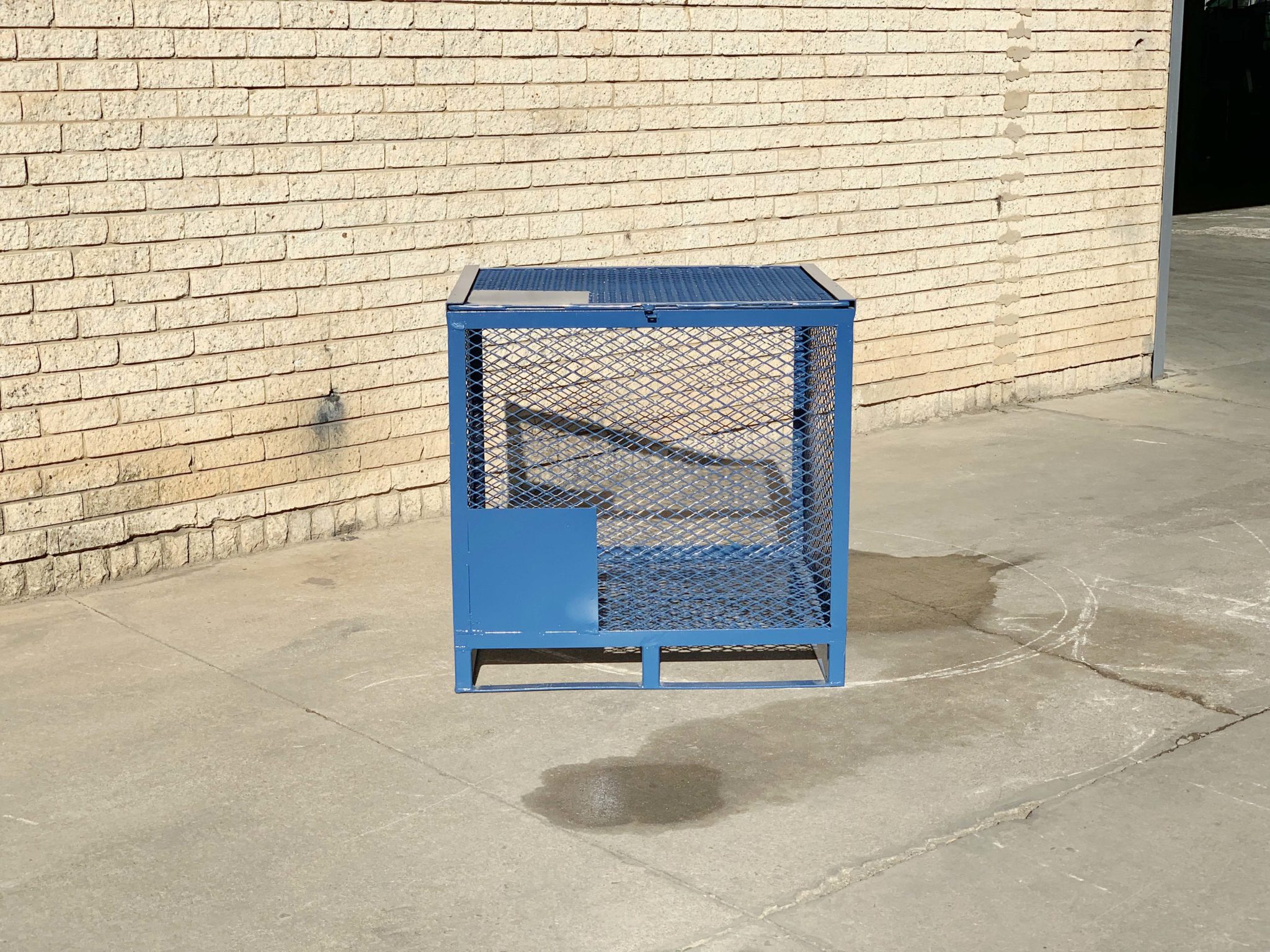 Gallery – Stackable Steel Bins